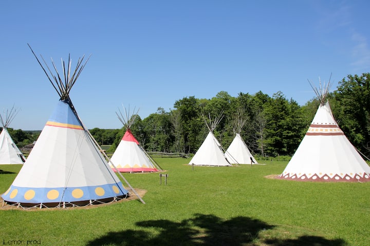 Nuit Insolite Sous Tipi - Belz