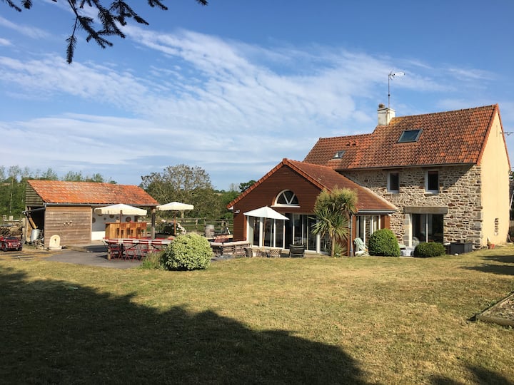 Maison 8 Voyageurs 4 Km De La Mer - Jullouville