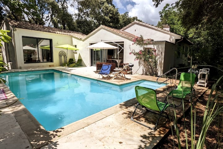 Magnifique Villa Avec Piscine - Sommières