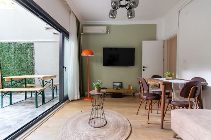 Modern 2br Home W/ Private Patio In Kurtuluş ŞIşli - 이스탄불