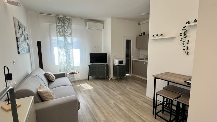 Monolocale Con Ampia Terrazza Nel Centro Di Padova - Padua