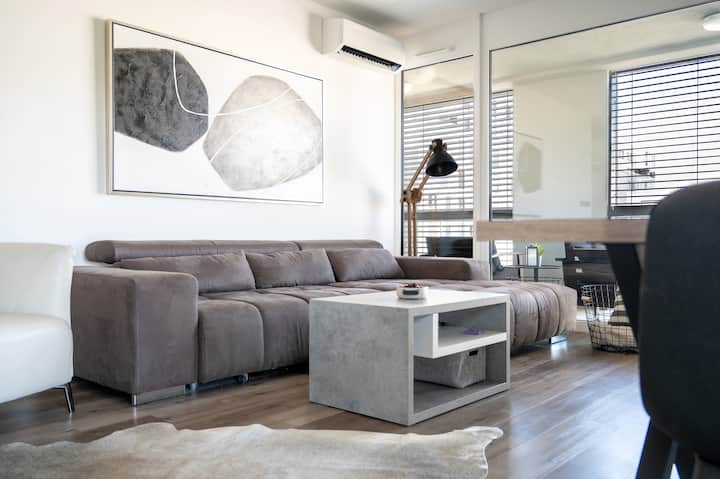 Modern And Bright Apartment In Ljubljana - Ljubljana