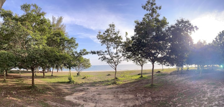 4-10 Pax, Gfloor Doorstep To White Sand Beach - Port Dickson