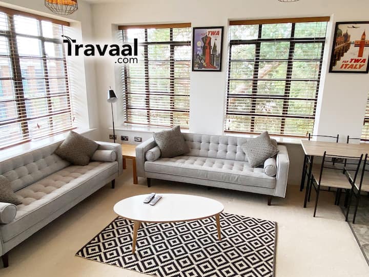 2 Bedroom Apartment's - Travaal - Farnham