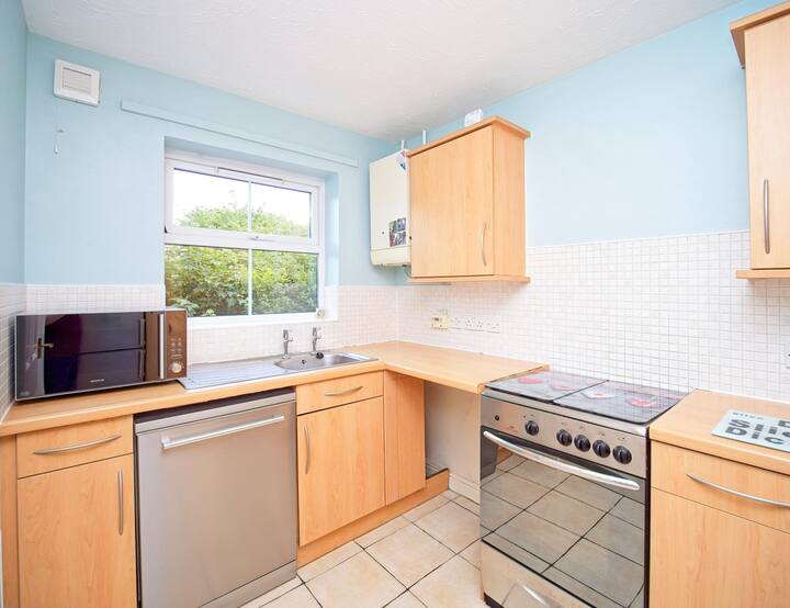 Double Room In Quemerford - Devizes