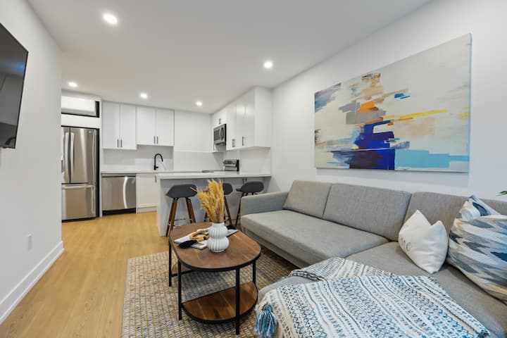 Contemporary Apt In Central Toronto - Toronto