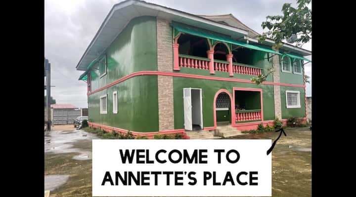 Best Kept Secret In Liberia. - 라이베리아