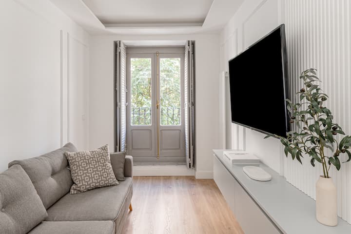 Centro Xiv 3br 3bh - Madrid