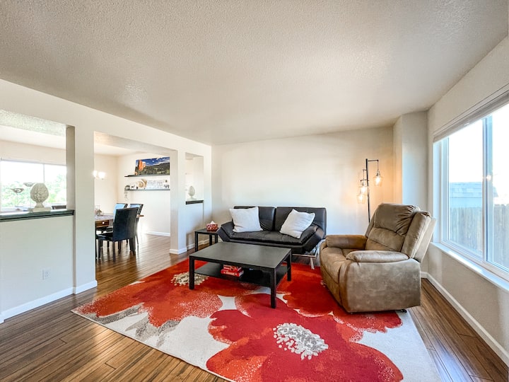 Trailside Getaway | Pet-friendly + Fenced Yard - Colorado Springs