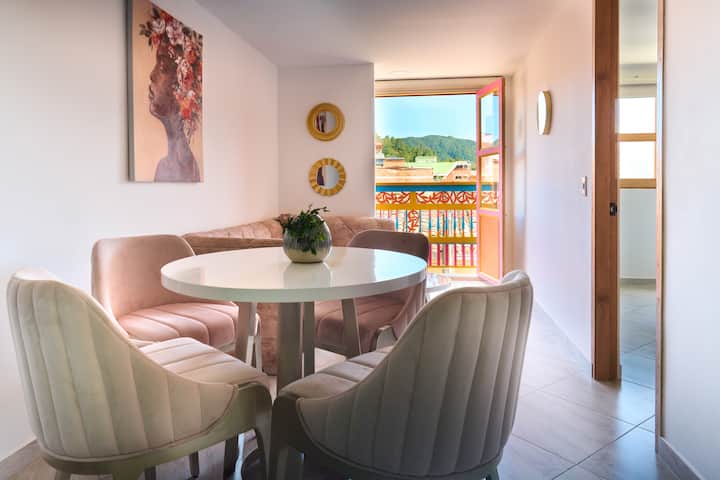 Guatapé 8p: Nuevo, Céntrico, Ascensor, Parqueo" - Guatape