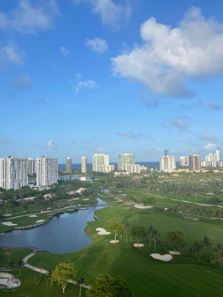 2 Bd Ocean And Golf Course Views - Aventura