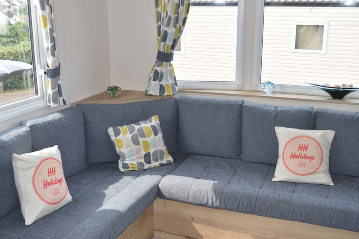 Beverley Bay 3 Bed Caravan - Ashburton, UK