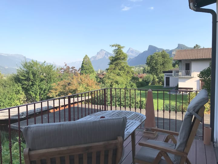 In The Middle Of Heidi's Home - Bad Ragaz