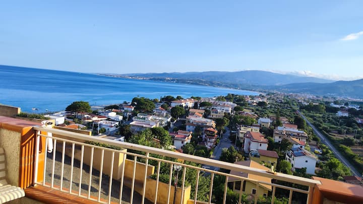 Casa Con Terrazzo Sul Mare - Soverato