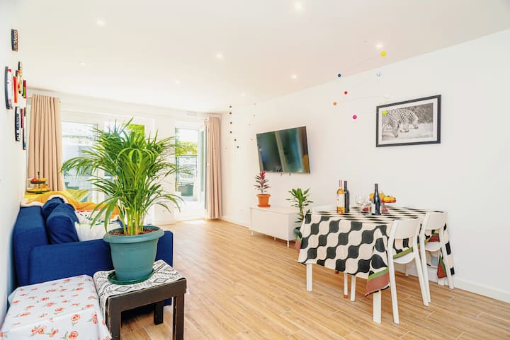 Pool & Nintendo | Garden Flat - Cascais