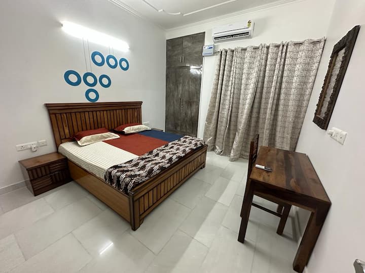 Modern Comforts - Private Bedroom - Delhi