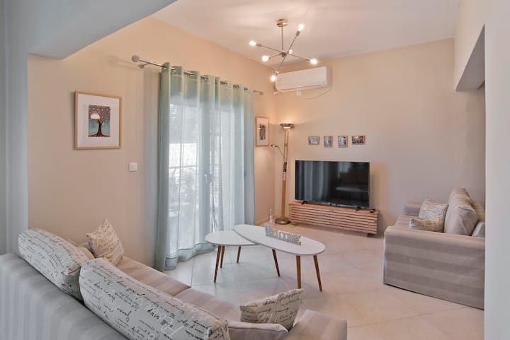 Filoxenia In Athens - Athènes