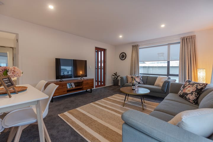Stylish City Apartment - Christchurch
