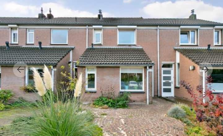 Big House And Perfect Location - Bergen op Zoom