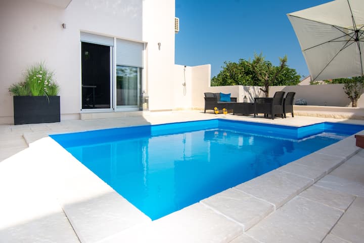Apartman Kristina, Privatni Bazen, Centar - Vir