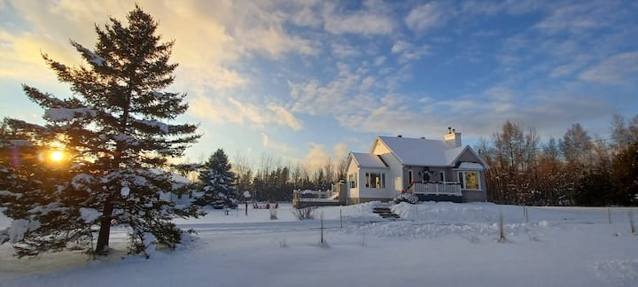 Le Chalet 310 Avec Son Spa - Sherbrooke
