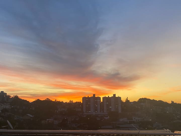 Terraço Um Belo Por Do Sol - Porto Alegre