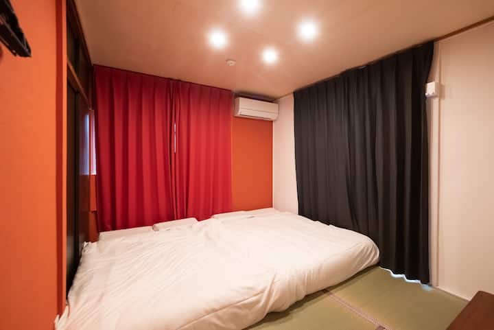 【和風6畳の明るいお部屋】レトロな街並みの三津でゆったり滞在を！ - 松山市