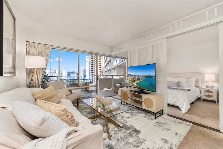 Cloud 9 Luxury Suite - Honolulu