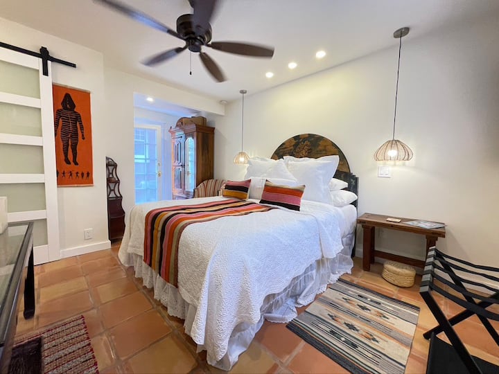 Queen Room-1/2 Mi. From The Santa Fe Plaza - Santa Fe, NM