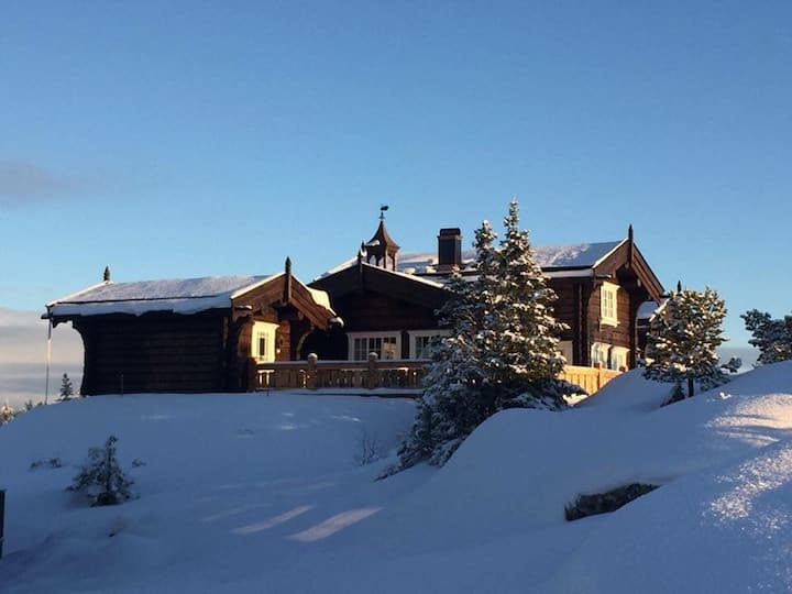 Flott Familiehytte På Fjellet - Norway