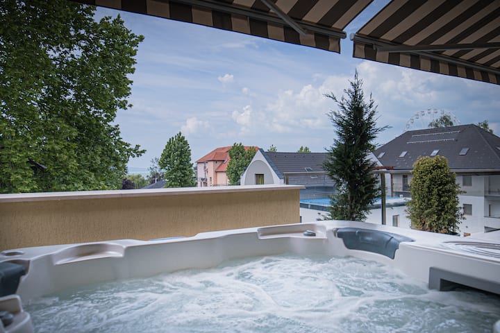 Penthouse Privát Jacuzzival - Siófok