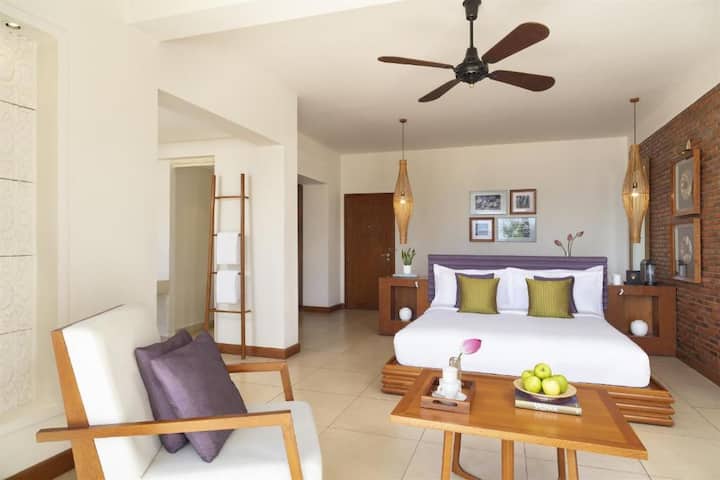 Deluxe Studio Room - Sông Cầu