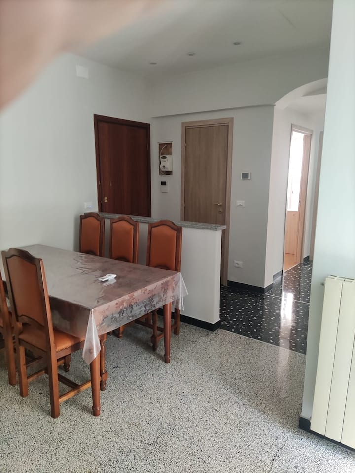 Albissola Sonia's House 
 (Box Auto Su Richiesta) - Albissola Marina