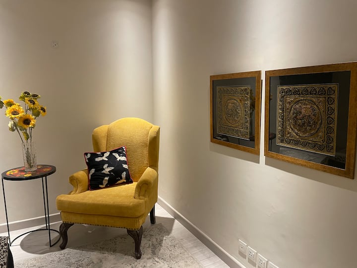 Luxe Urban Hideaway - Lahore