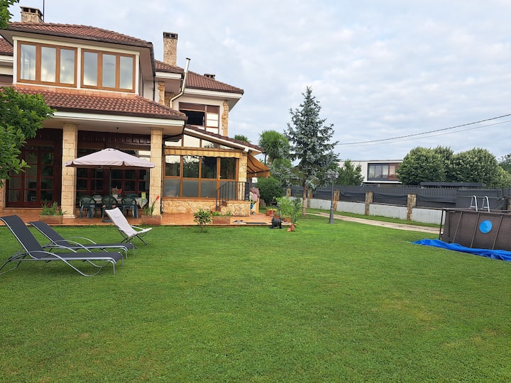 Casa Somio, Villa Elisa - Gijón