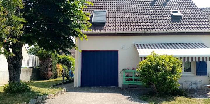 A Villemenard Chez Pascale 4 Pers/petit Dejeuner - Bourges