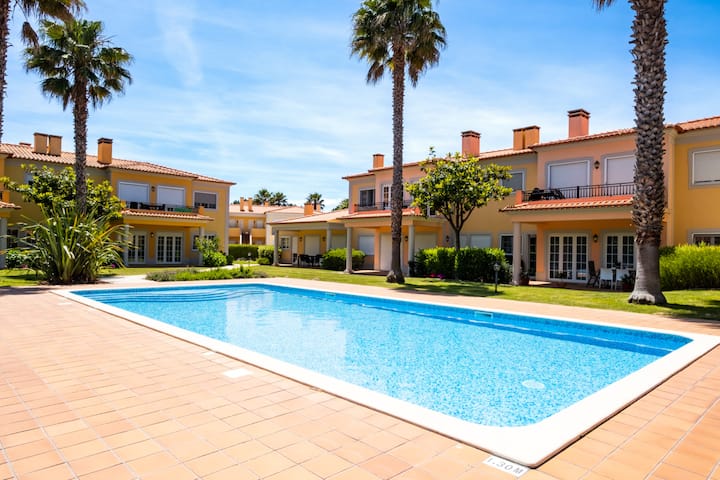 Lovely House With Golf Views - Foz do Arelho