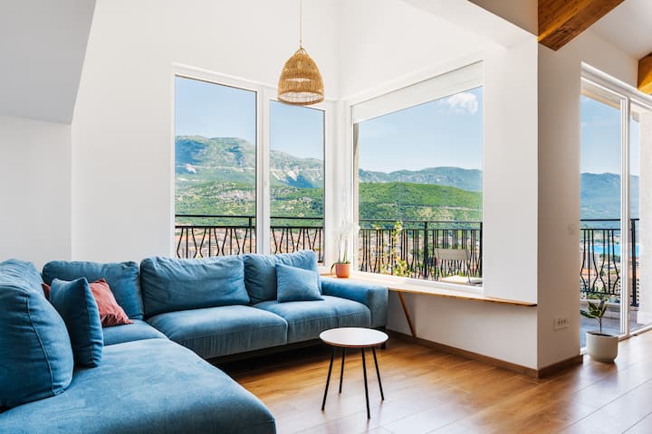 Eagle’s Nest: 2-floor Penthouse W/ Stunning Views - Budva