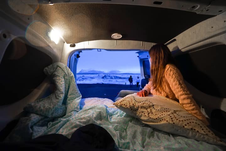 Camper For Two W/heater & Wi-fi - Manual Gearbox - Greenland