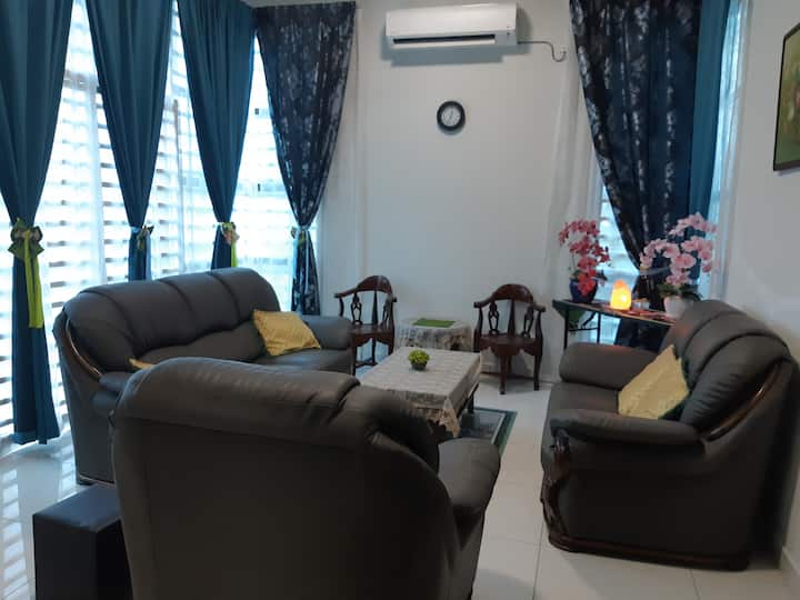 Jhc Homestay Puncak Near Utp, Uitm, Kvsi, Kpmsi - Seri Iskandar