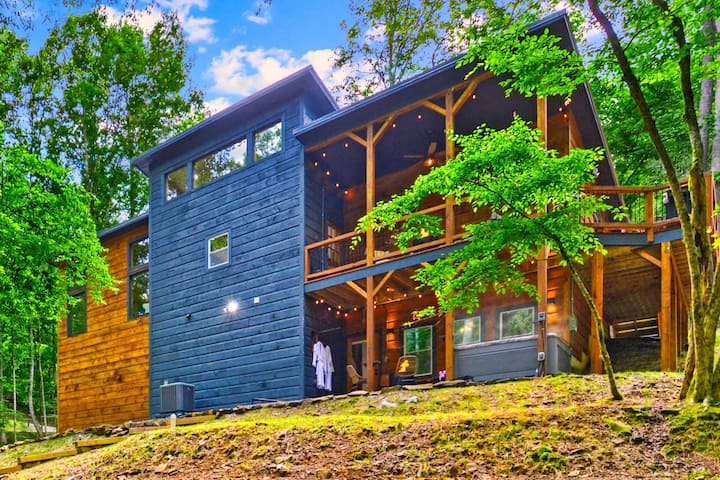 Escape To The Mountains At Luxie Bear Retreat - Ellijay