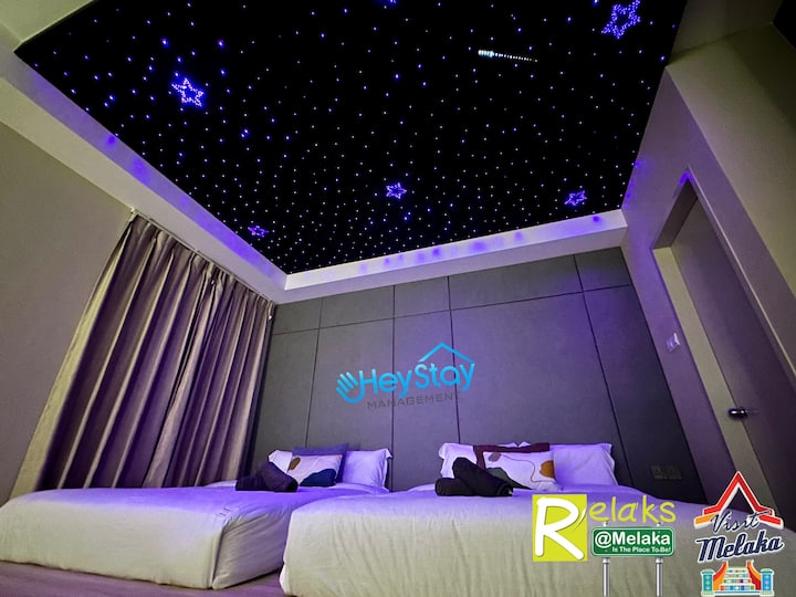 Bali Studio4pax/bathtub/seaview/5minsjonkerst - Malacca