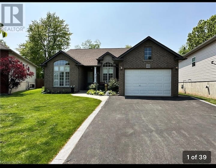 Canada Drive - Fort Erie