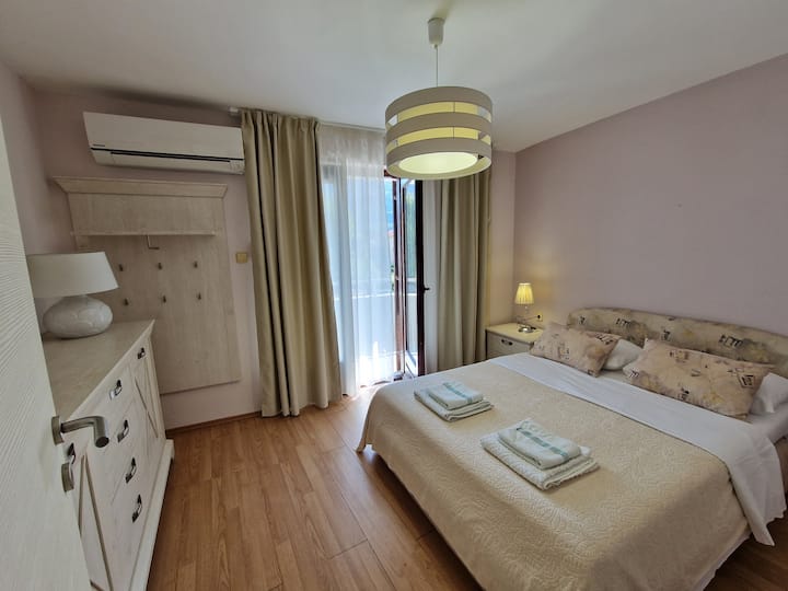 Apartment Baška With Balcony - Baška