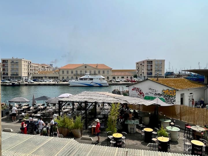 Appart. Sur Quai Centre Ville Sète - 6 à 8 Pers - Sète