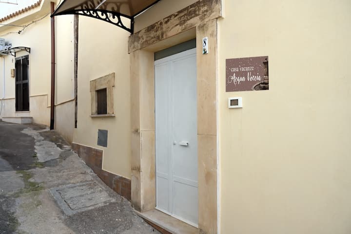 Casa "Acqua Veccia" - Noto