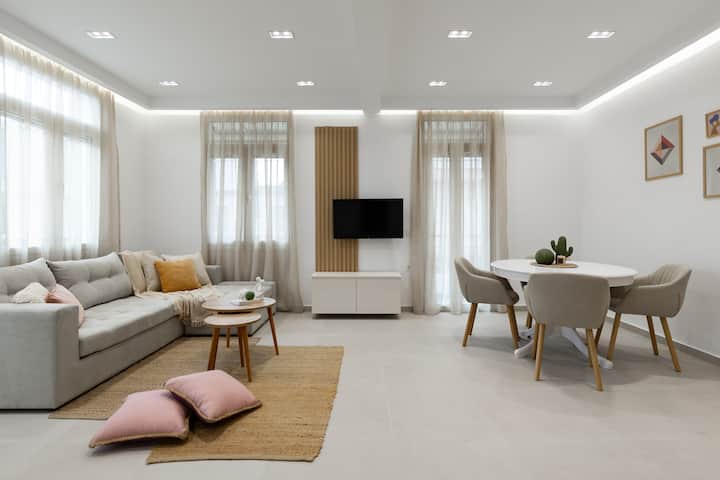 Celeste Blu, A Simple Comfort Living - Zante