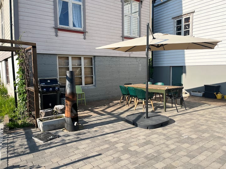 Sjarmerende Sveitservilla - Alesund