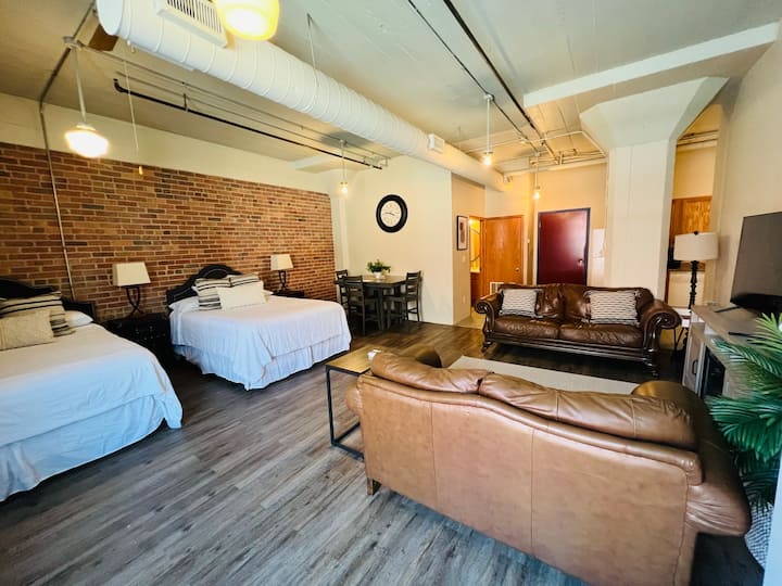 Haymarket Haven-pba,unl,downtown - Lincoln, NE