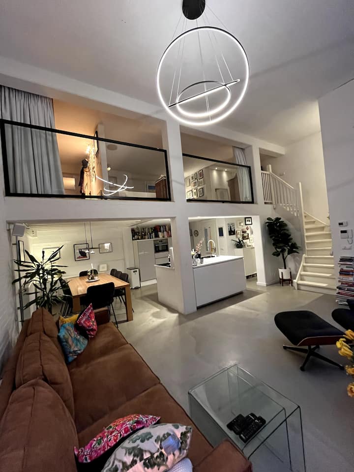 New! Modern Gallery Loft Apartment - Ámsterdam
